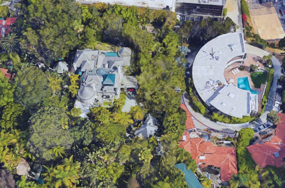 Discover Johnny Depp's Splendid Los Angeles Mansion - Home Creatives