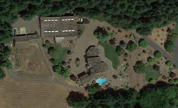 Phil Knight House: The Oregon Home!