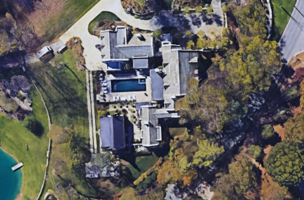 Inside Taylor Lewan's Home in Nashville